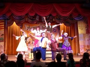 REVIEW: Hoop Dee Doo Musical Revue Show in Walt Disney World