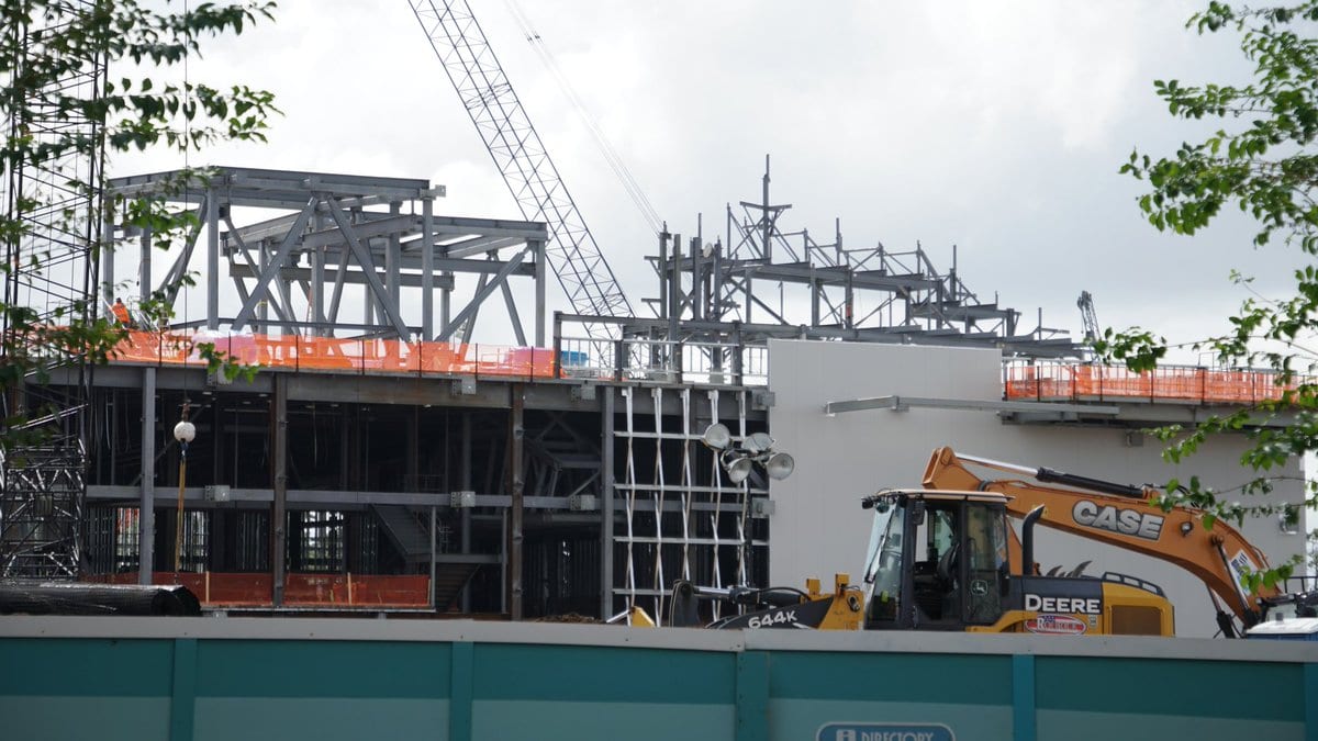 Star Wars Galaxy's Edge Construction Update October 2017 | Ziggy Knows ...