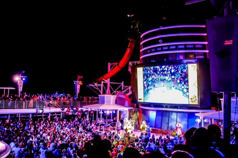 REVIEW: Pirate Night Dinner Disney Magic Cruise Ship
