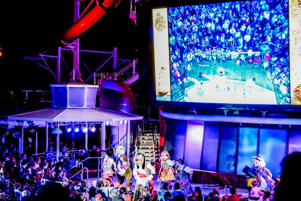 REVIEW: Pirate Night Dinner Disney Magic Cruise Ship