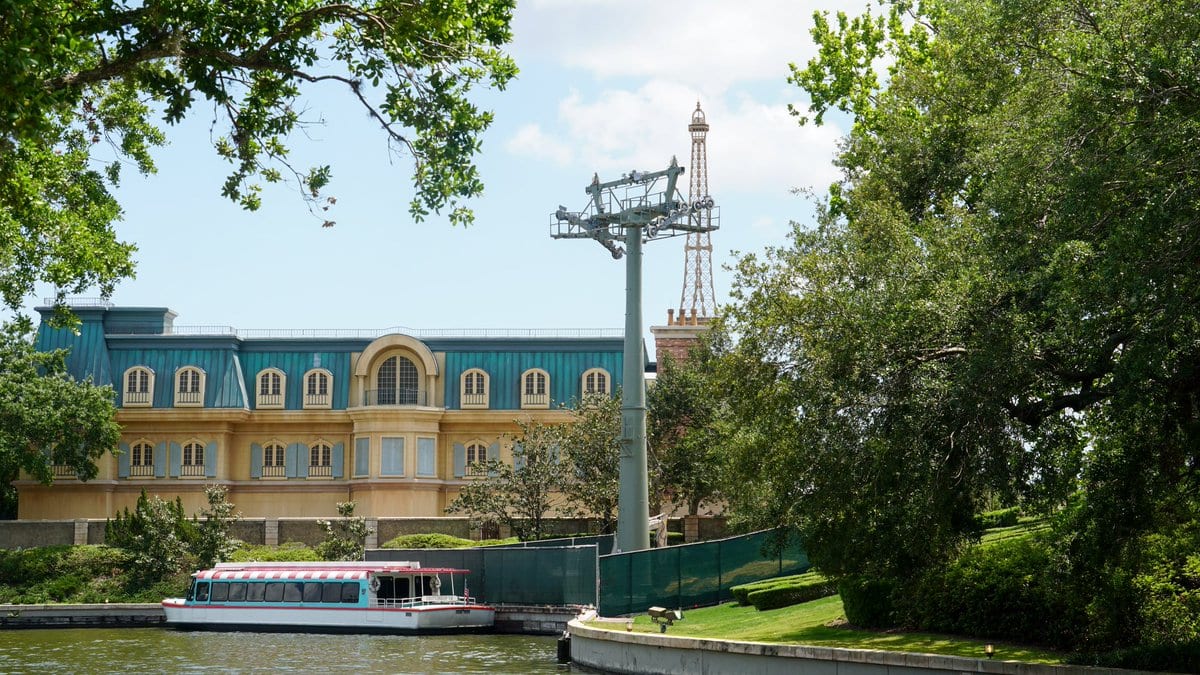 Disney Skyliner Towers in Epcot Give Noticeable Visual Element