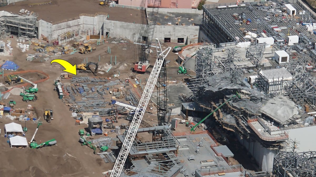 PHOTOS: New Star Wars Galaxy's Edge Building Under Construction
