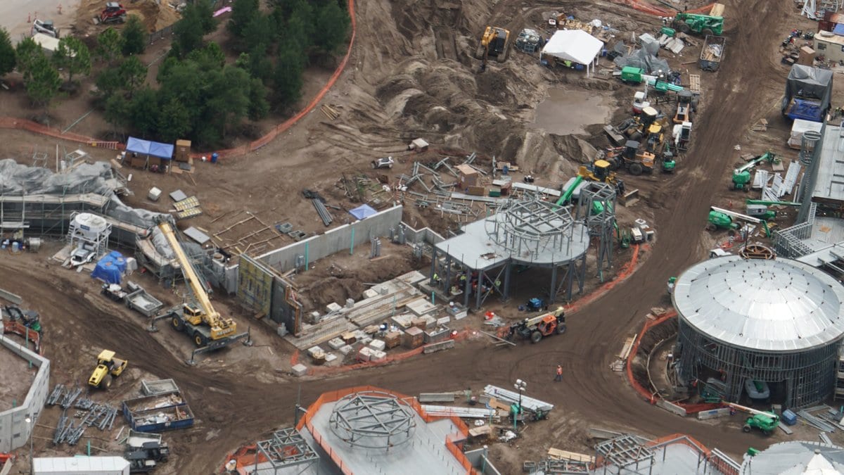 PHOTOS: Star Wars Galaxy's Edge Construction Update May 2018