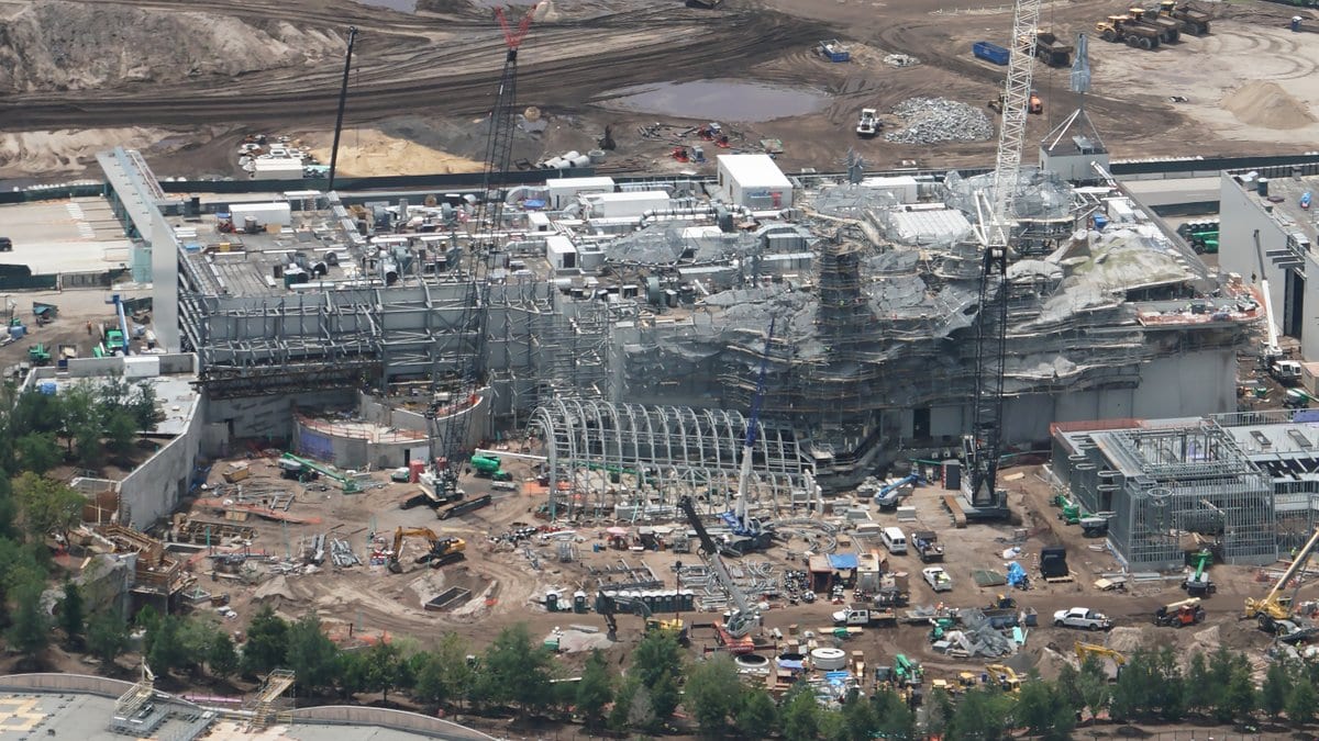 PHOTOS: Star Wars Galaxy's Edge Construction Update June 2018
