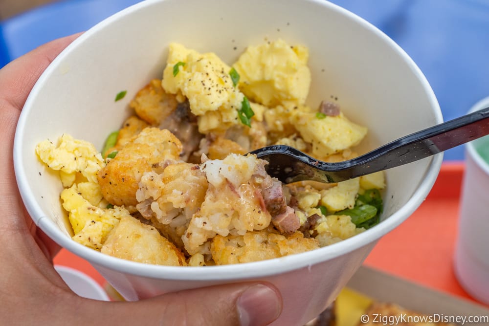 REVIEW: Breakfast at Woody's Lunch Box in Toy Story Land