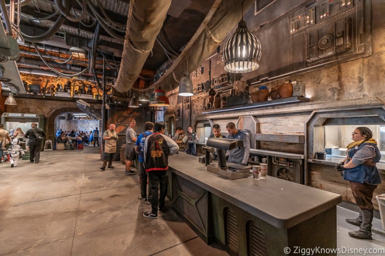 Docking Bay 7 Food and Cargo - Menu, Review | Star Wars Galaxy's Edge