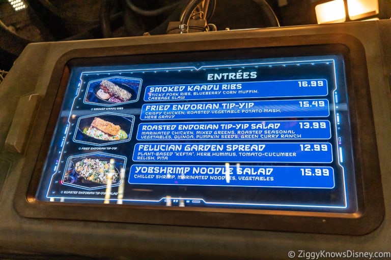 Docking Bay 7 Food and Cargo - Menu, Review | Star Wars Galaxy's Edge