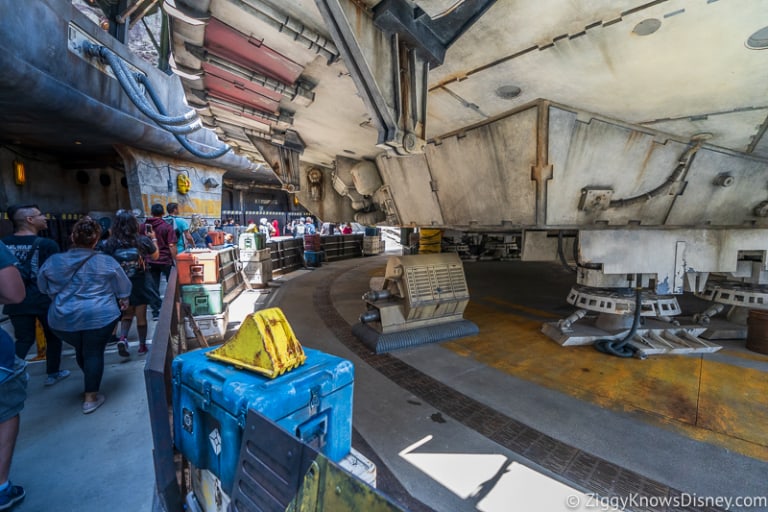 Millennium Falcon: Smugglers Run - Guide, Review & Tips