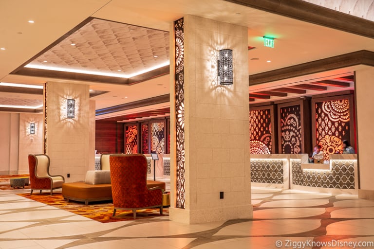 Disney World Online Check-In | Complete Guide, Pros & Cons