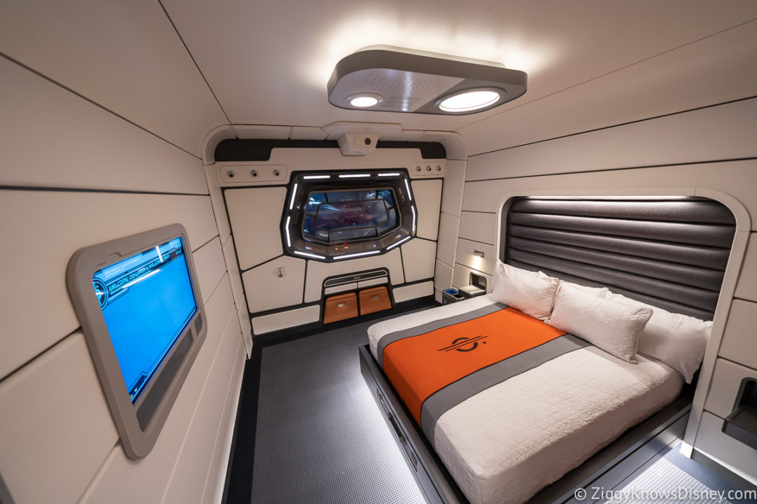 Star Wars: Galactic Starcruiser Hotel Cost | Prices, Rooms, & Itinerary