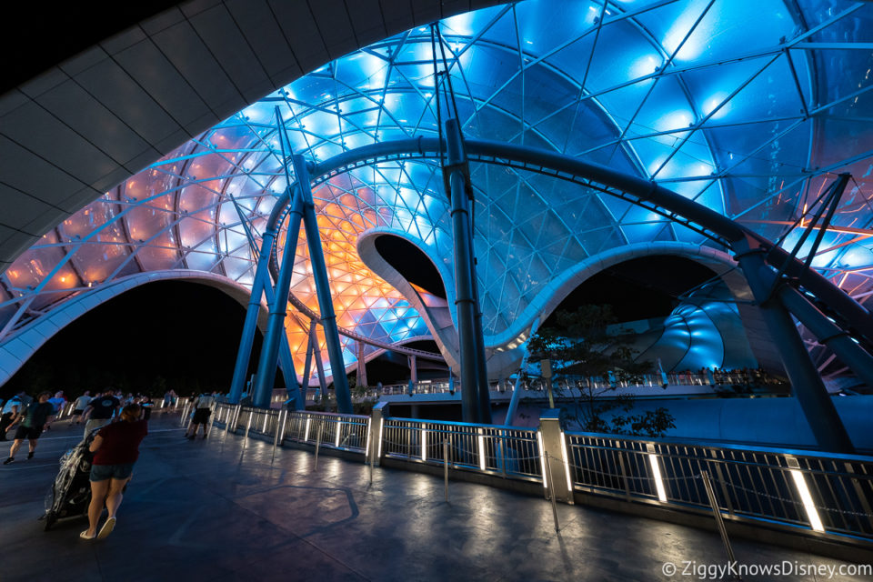 How to Ride TRON Lightcycle Run w/ Virtual Queue