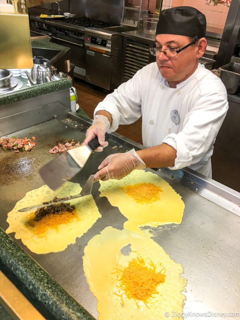 Best Character Breakfasts at Disney World in 2025 (RANKED)