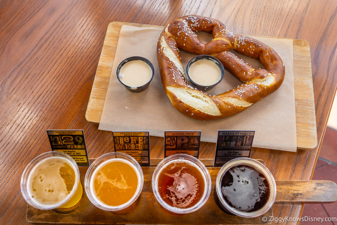 21 Best Disney World Bars & Lounges (What to Drink & Eat)