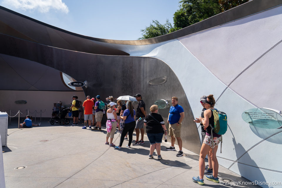 Space 220 Lounge in EPCOT (Better than the Restaurant?)